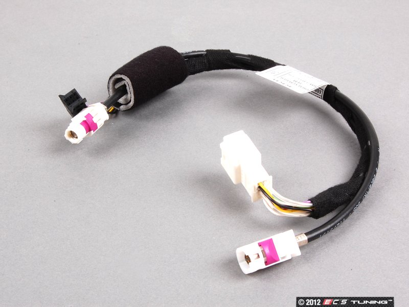 Genuine BMW - 61129202724 - WIRES FOR AUX AND US (61-12-9-202-724)