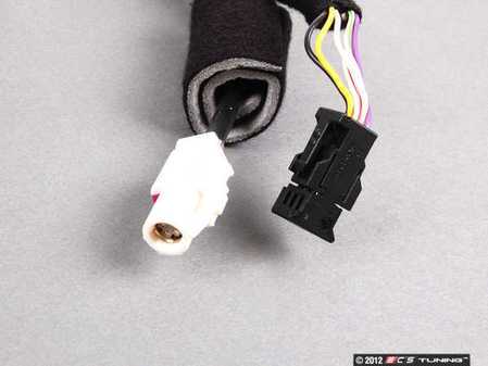 Genuine BMW - 61129202724 - WIRES FOR AUX AND US (61-12-9-202-724)