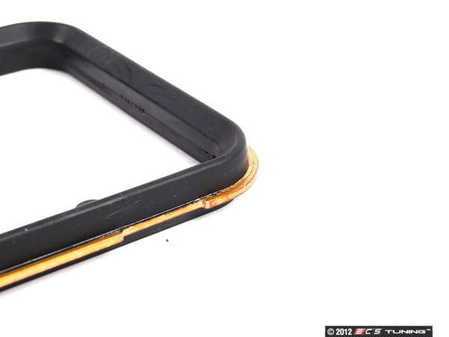 Genuine BMW - 11127521085 - Valve Cover Gasket- Cylinders 1-6 and 7-12 ...