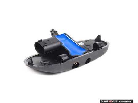 Genuine Volkswagen Audi - 8E0955987D - Front Windshield Washer Jet ...