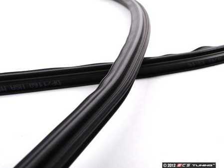 Genuine Mercedes Benz - 1637820398 - SEAL - (NO LONGER AVAILABLE)