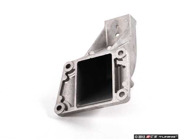 Genuine BMW - 22111092973 - E39 Engine Mount Bracket - Left (22-11-1 ...
