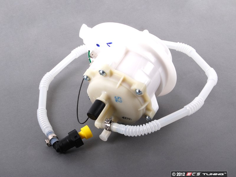 Continental - 95562084100 - Fuel Tank Flange With Integrated Fuel Filter