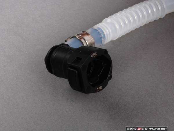 Continental - 95562084100 - Fuel Tank Flange With Integrated Fuel Filter