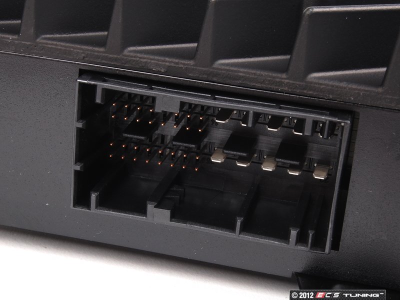 Genuine BMW - 65129143127 - HiFi Amplifier (65-12-9-143-127)