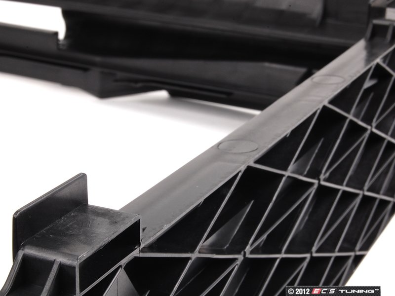 Genuine BMW - 17117507970 - Radiator Carrier (17-11-7-507-970)