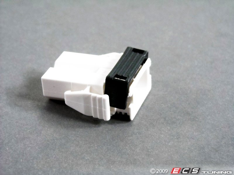 Genuine BMW - 61131378401 - Plug Housing (61-13-1-378-401)