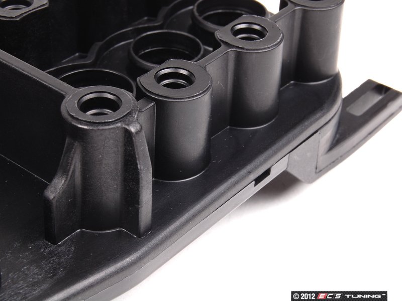 Genuine BMW - 17117507973 - Radiator Mounting Bracket (17-11-7-507-973)