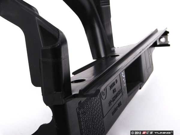 Genuine BMW - 51717012721 - Radiator air duct - left (51-71-7-012-721)