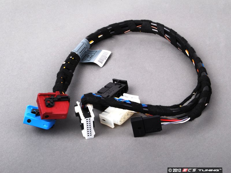 Genuine BMW - 61126907842 - LEAD (61-12-6-907-842)