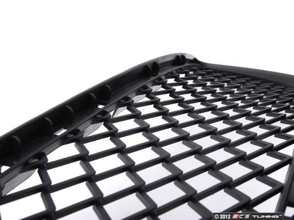 Genuine BMW - 51117222856 - Grille (51-11-7-222-856)