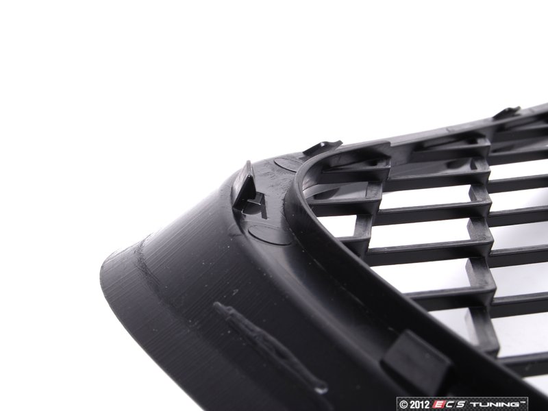 Genuine BMW - 51117222856 - Grille (51-11-7-222-856)