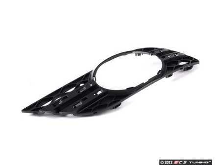 Genuine Mercedes Benz - 2118850822 - Fog Lamp Grille - Right (Passenger ...