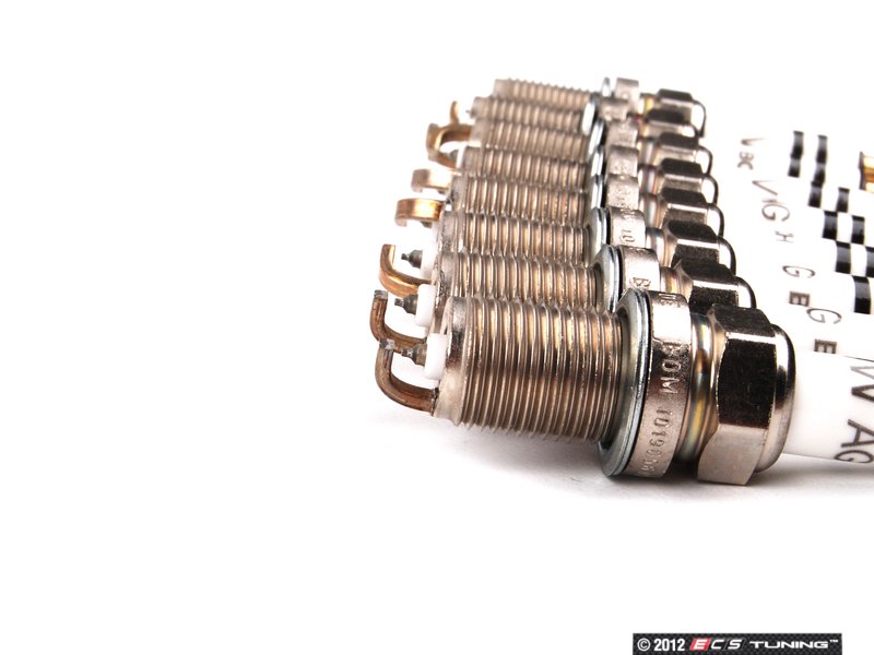 Genuine Volkswagen Audi - 101905631G - Spark Plugs - Set Of Eight (101 ...