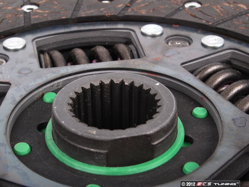 Genuine Volkswagen Audi - 079141011E - Clutch Disc With Pressure Plate ...