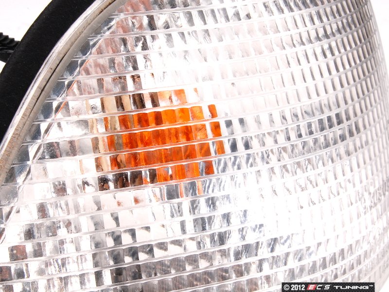 Genuine BMW - 82199403094 - INDIC. WHT. FRT. RTH (82-19-9-403-094)