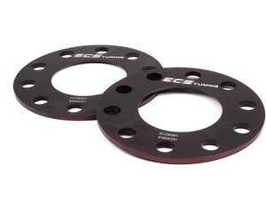 ECS News - ECS Spacers For Your BMW E70 X5 M / E71