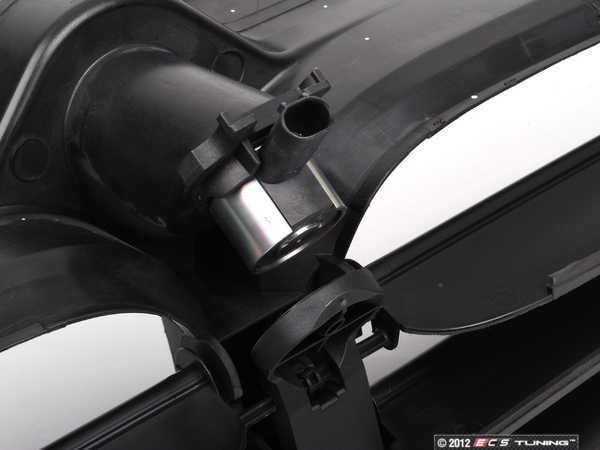 Genuine BMW - 51717050537 - Grille Air flap control (51-71-7-050-537)