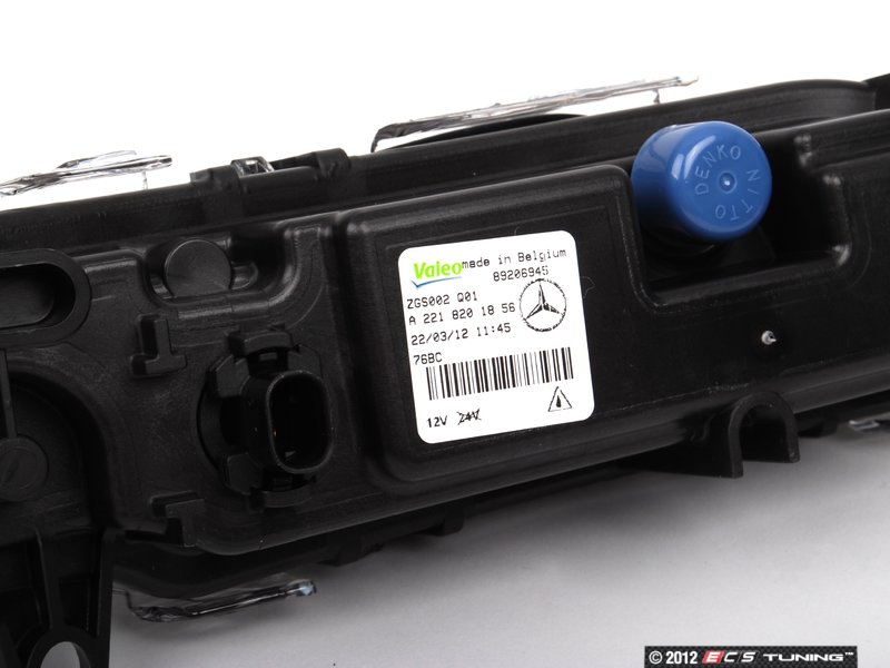 Genuine Mercedes Benz - 2218201856 - DAYTIME RUNN