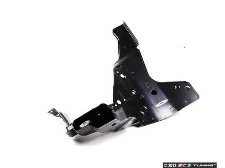Genuine BMW - 41147111070 - Wheel Housing Carrier - Right (41-14-7-111-070)