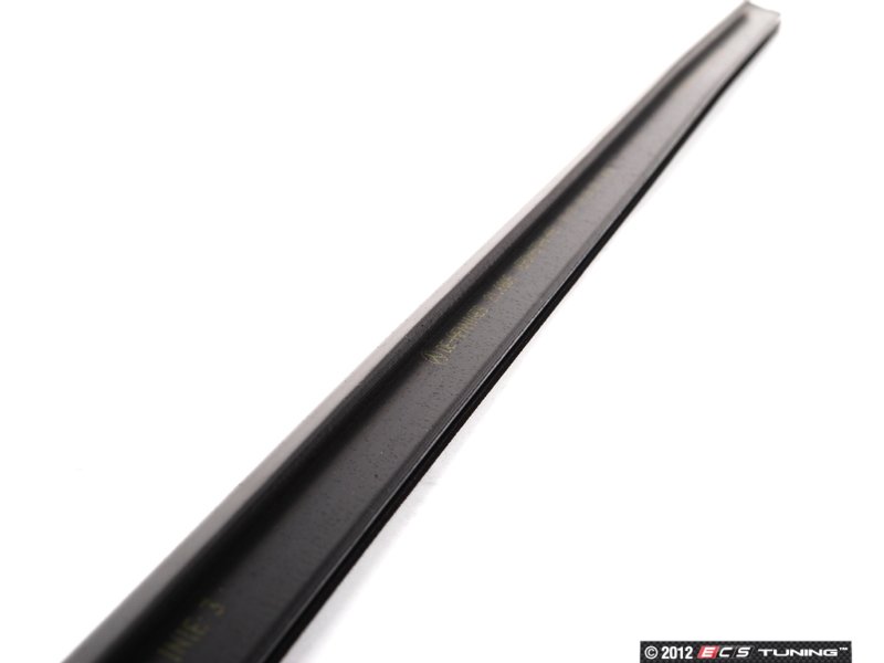 Genuine Mercedes Benz - 1237250265 - Front Window Seal - Outer - (NO ...