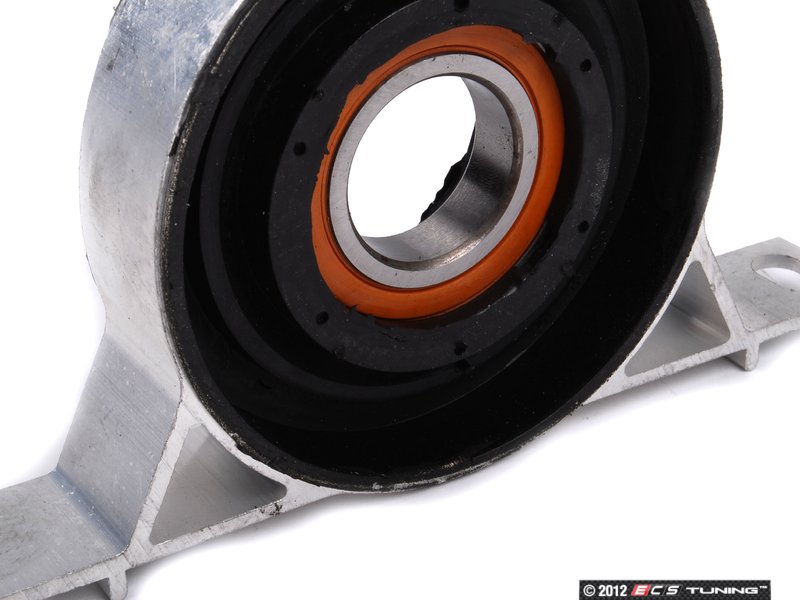 URO - 26127501257 - Driveshaft Center Mount