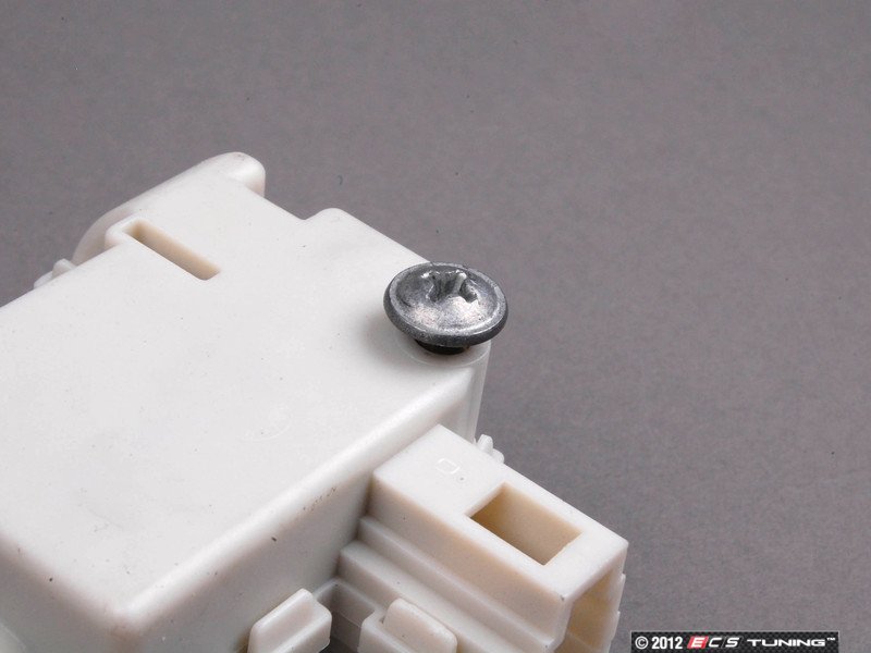 Genuine Volkswagen Audi - 4B0862153 - Fuel Door Locking Valve - (NO ...