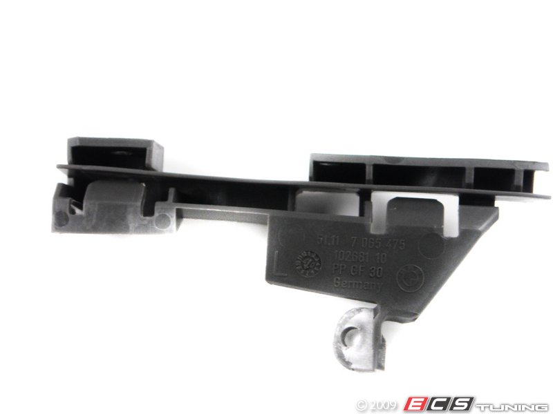 Genuine BMW - 51117065475 - E46 Front Bumper Guide - Left (51-11-7-065-475)