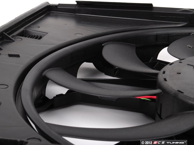 Mahle-Behr - 17427543282 - Radiator Cooling Fan Assembly