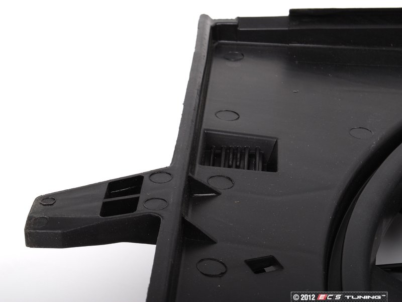 Mahle-Behr - 17427543282 - Radiator Cooling Fan Assembly