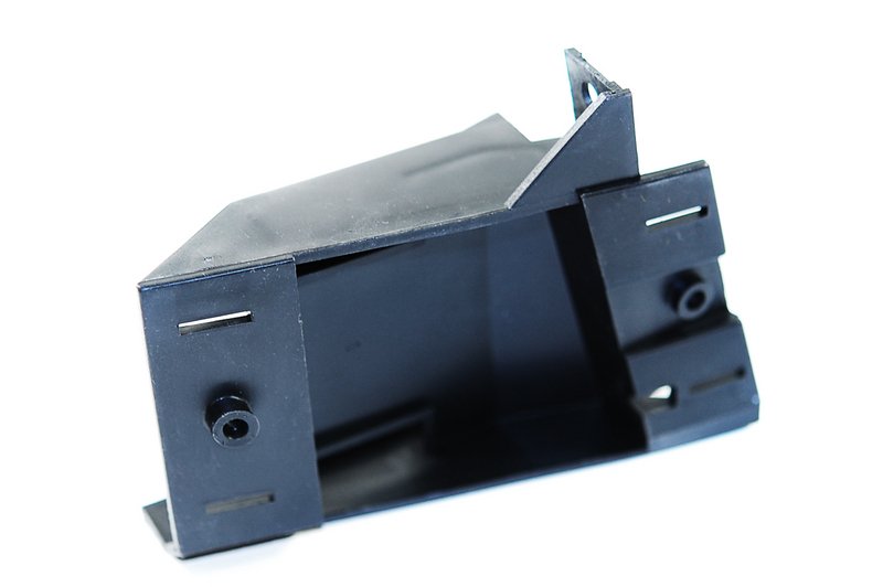 Genuine BMW - 51118122576 - E36 Bumper Mount Insert - Right (51-11-8 ...