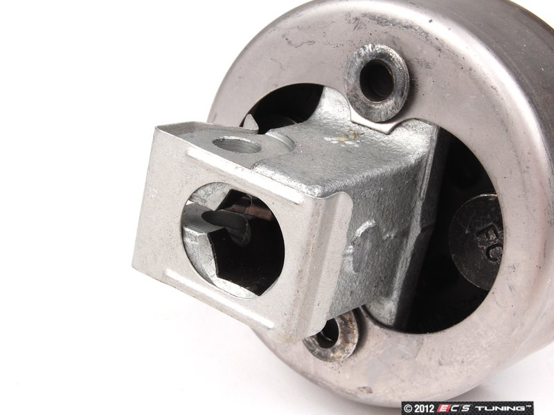 Genuine BMW - 32306761571 - SWIVEL JOINT - (NO LONGER AVAILABLE) (32-30 ...