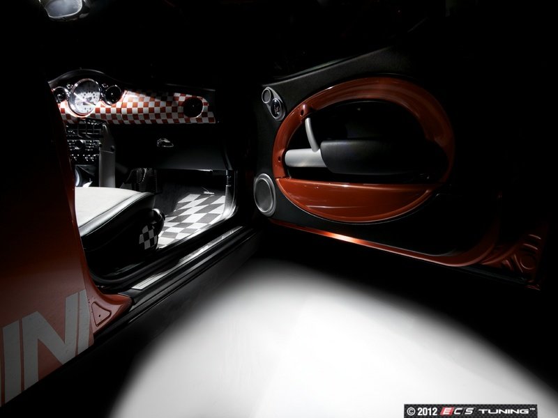 ECS News - R52 MINI Cooper Convertible/Convertible S LED Interior