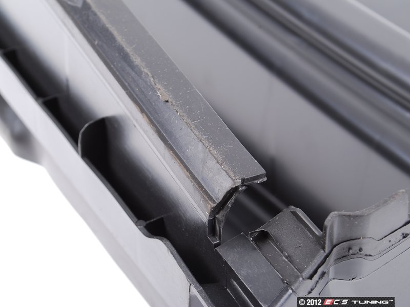 Genuine Mercedes Benz - 1645000016 - AIR BAFFLE