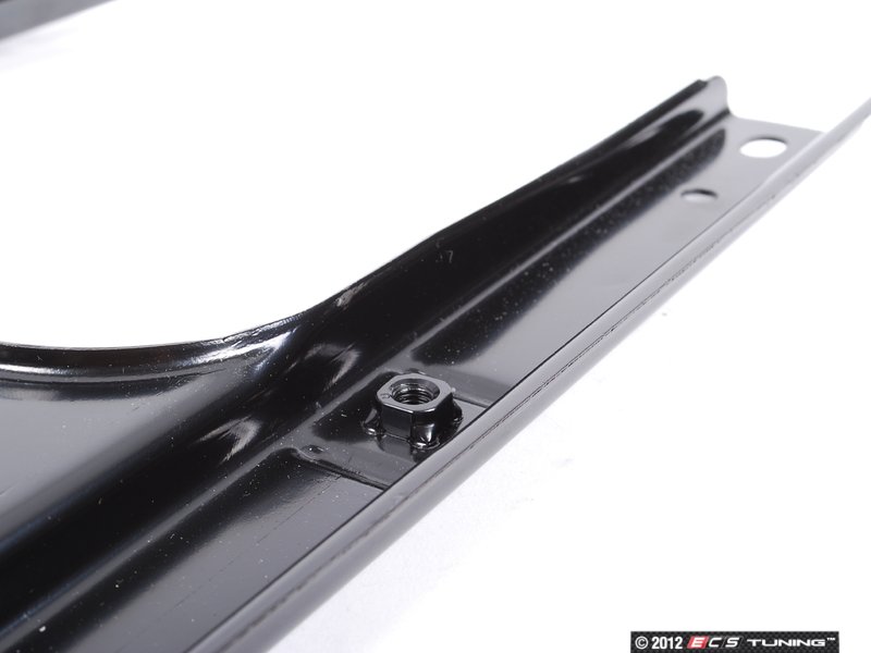 Genuine Mercedes Benz - 1646200431 - Center Radiator Support