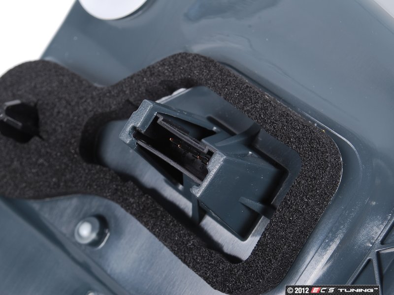 Genuine European BMW - 63217203229 - Left European Tail Light (63-21-7 ...