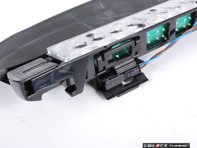 Genuine BMW - 63257145659 - Third Stoplamp (63-25-7-145-659)