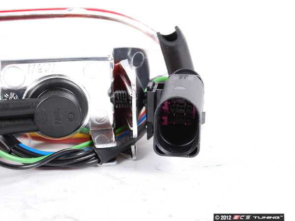 Genuine Volkswagen Audi - 8R0945095B - Lower Tail Light - Left (8R0 945 ...