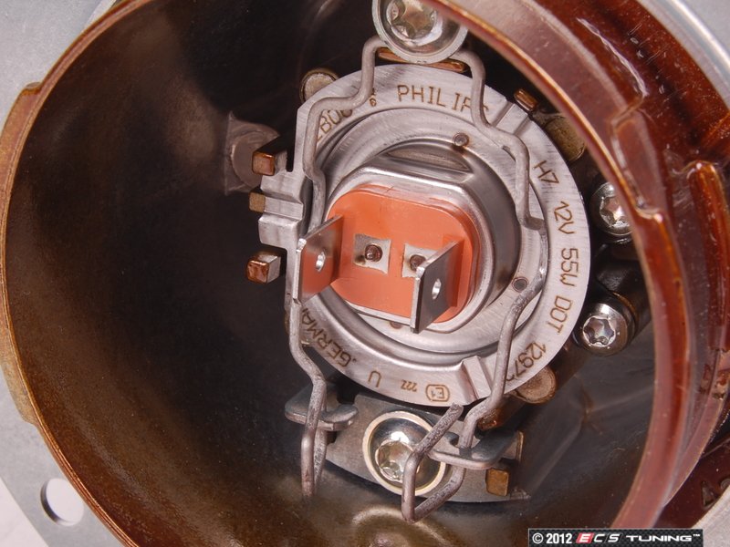 Genuine Mercedes Benz - 2308200556 - Fog Lamp - Priced Each