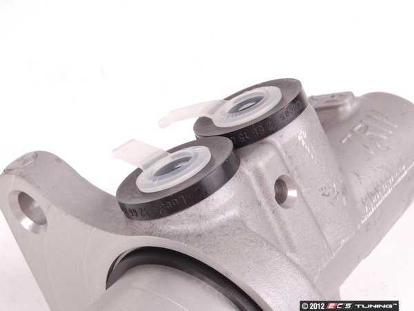 Genuine BMW - 34336772930 - Brake Master Cylinder (34-33-6-772-930)