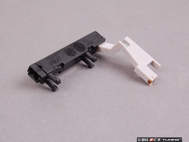 Genuine Mercedes Benz - 2208200321 - Door Panel Lamp - Left (Driver ...