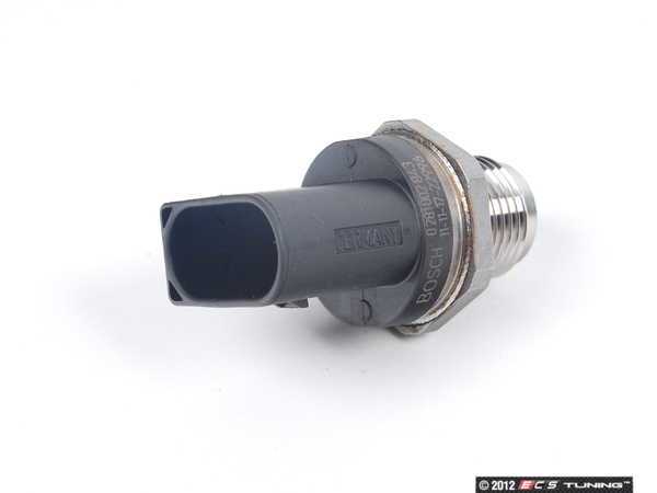 Genuine Mercedes Benz - 0061536528 - Fuel Pressure Sensor - Priced Each