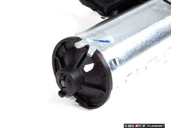 Genuine Volkswagen Audi - 8L0955711B - Rear Wiper Motor (8L0 955 711 B)