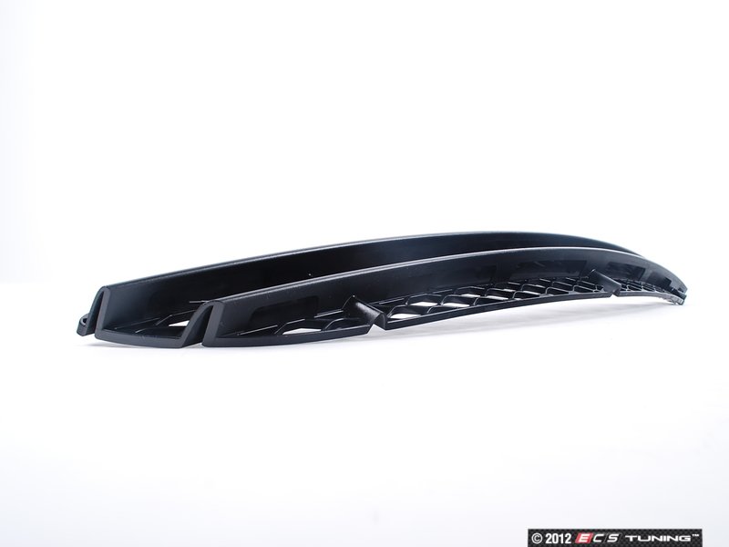 Genuine Mercedes Benz - 2208851523 - Front Center Lower Grille