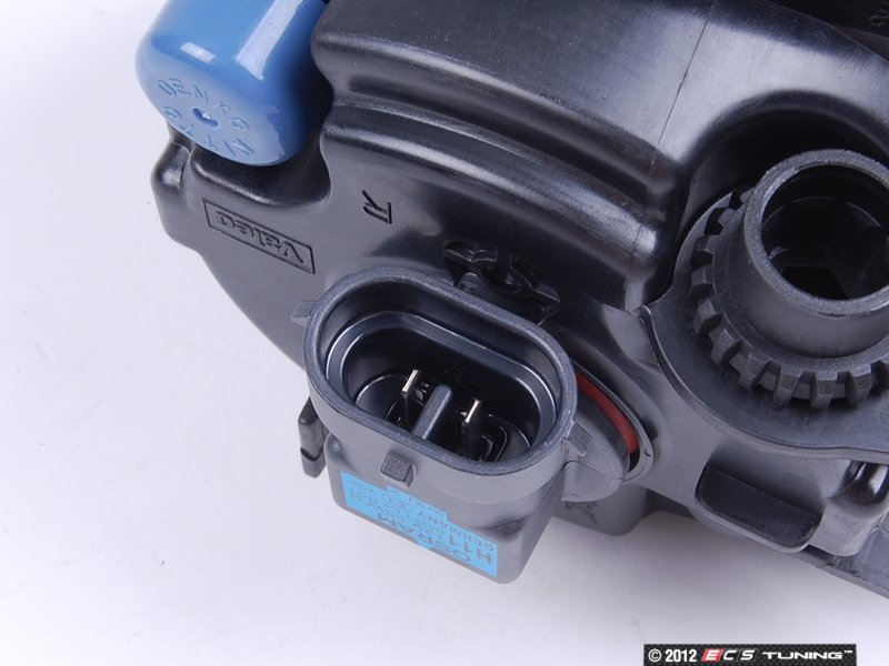 Genuine Porsche - 95563116601 - Fog Lamp Assembly