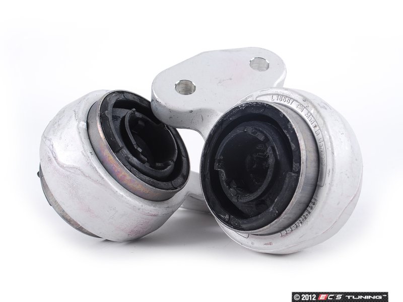 Febi - 31126783376 - Front Control Arm Bushing Set