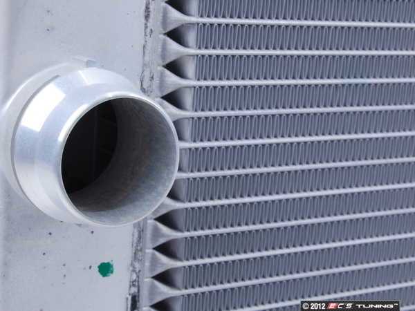 Genuine BMW - 17117519209 - Radiator (17-11-7-519-209)