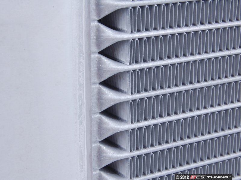 Genuine BMW - 17117519209 - Radiator (17-11-7-519-209)