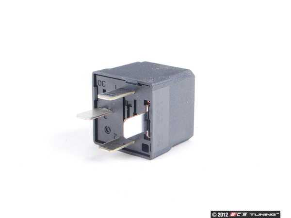Hella - 0025421319 - Relay - Priced Each