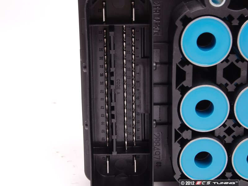 Genuine Mercedes Benz - 2515454032 - CONTROL UNIT